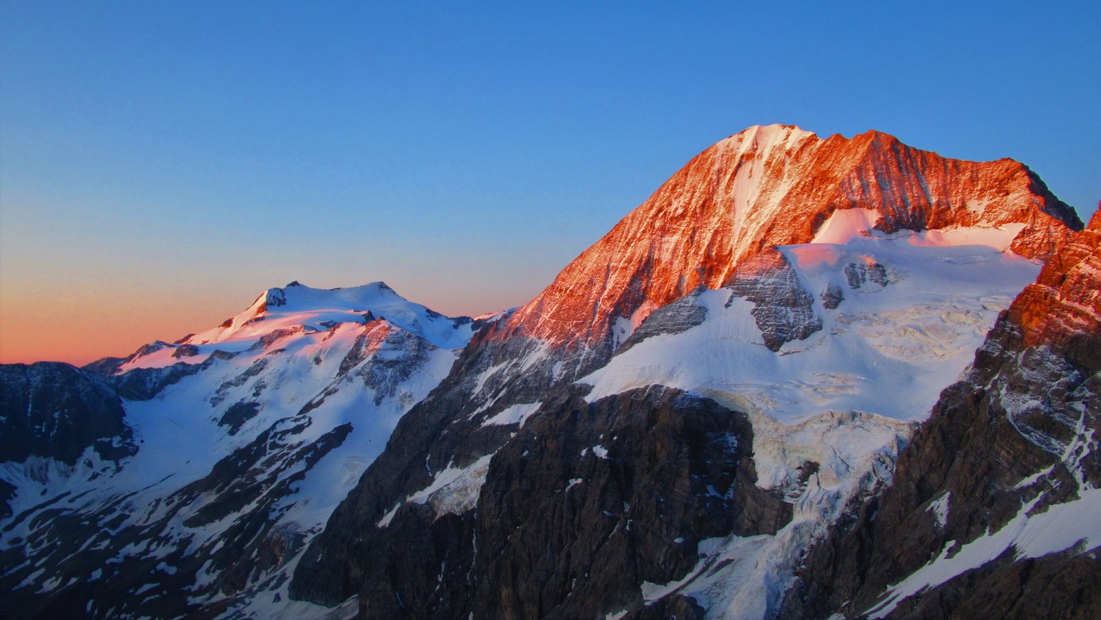 Alpinguide Zillertal: Ortler Hintergrat 3905m
